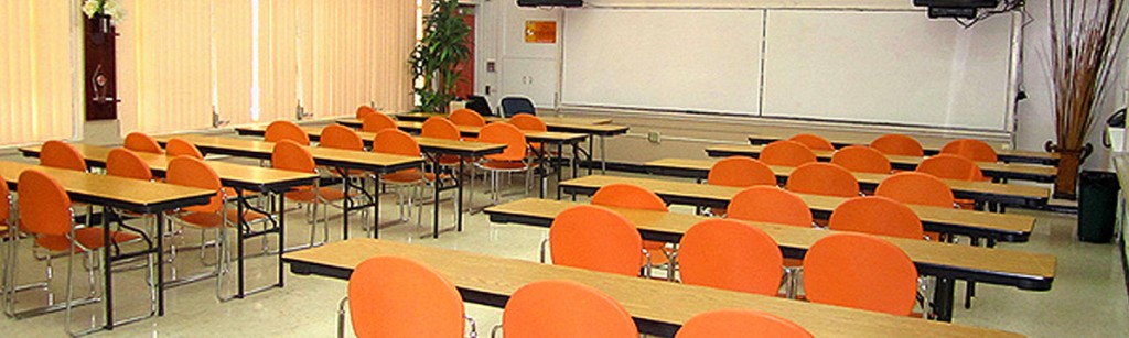 The English Center: escuela líder en educación de adultos – AVENTURA ...